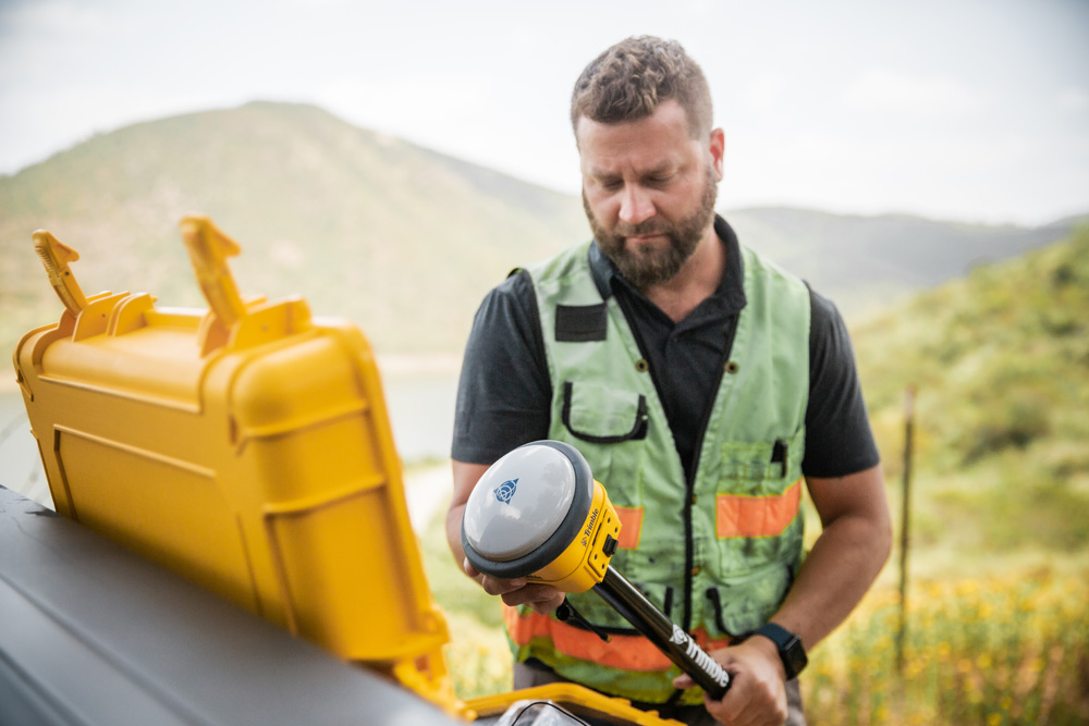 Trimble CenterPoint RTX GNSS-parandused - GeoNovus | Trimble Eesti